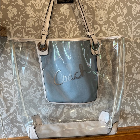 Coach | Bags | Coach Clear Vinyl White Leather Oversized Crab Beach ...